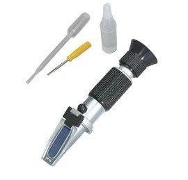 Extech RF15 Portable Sucrose Brix Refractometer with ATC, 0 to 32%